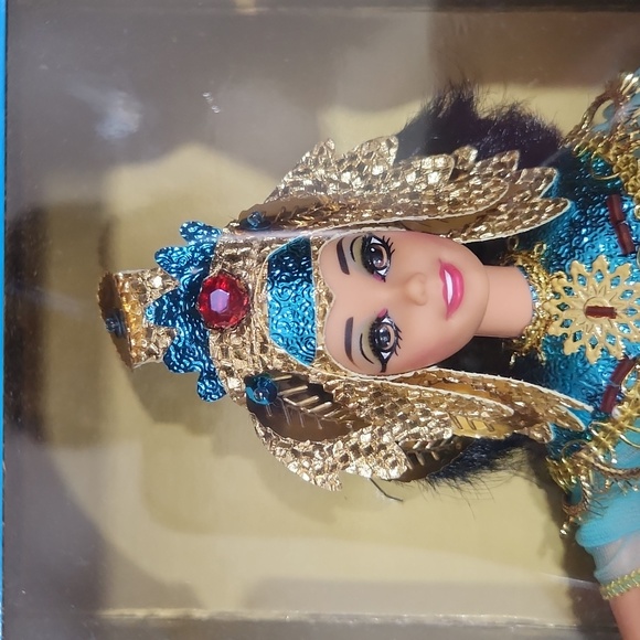 Mattel | Toys | The Great Eras Special Edition Queen Cleopatra Barbie ...